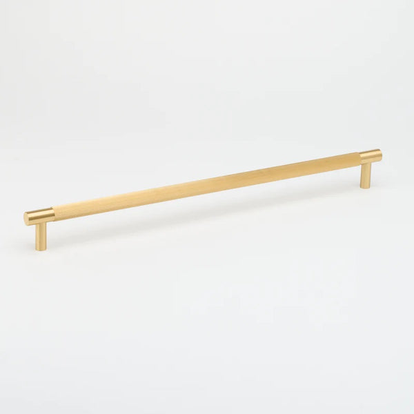 Lo&Co Linear Pull Handle | Brass - The Kitchen Hub
